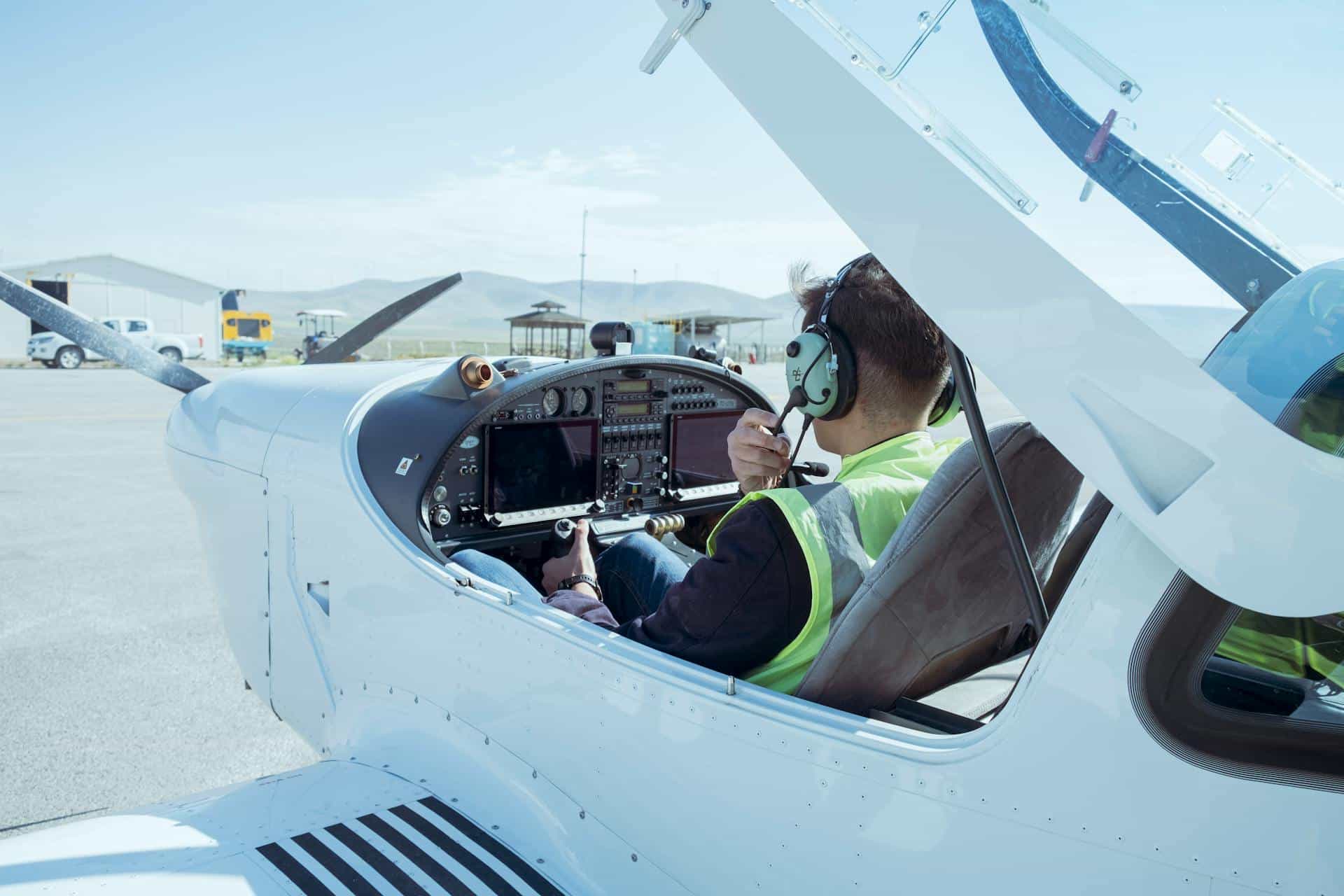 Getting Your PPL: A practical guide for new pilots (and how to master ...